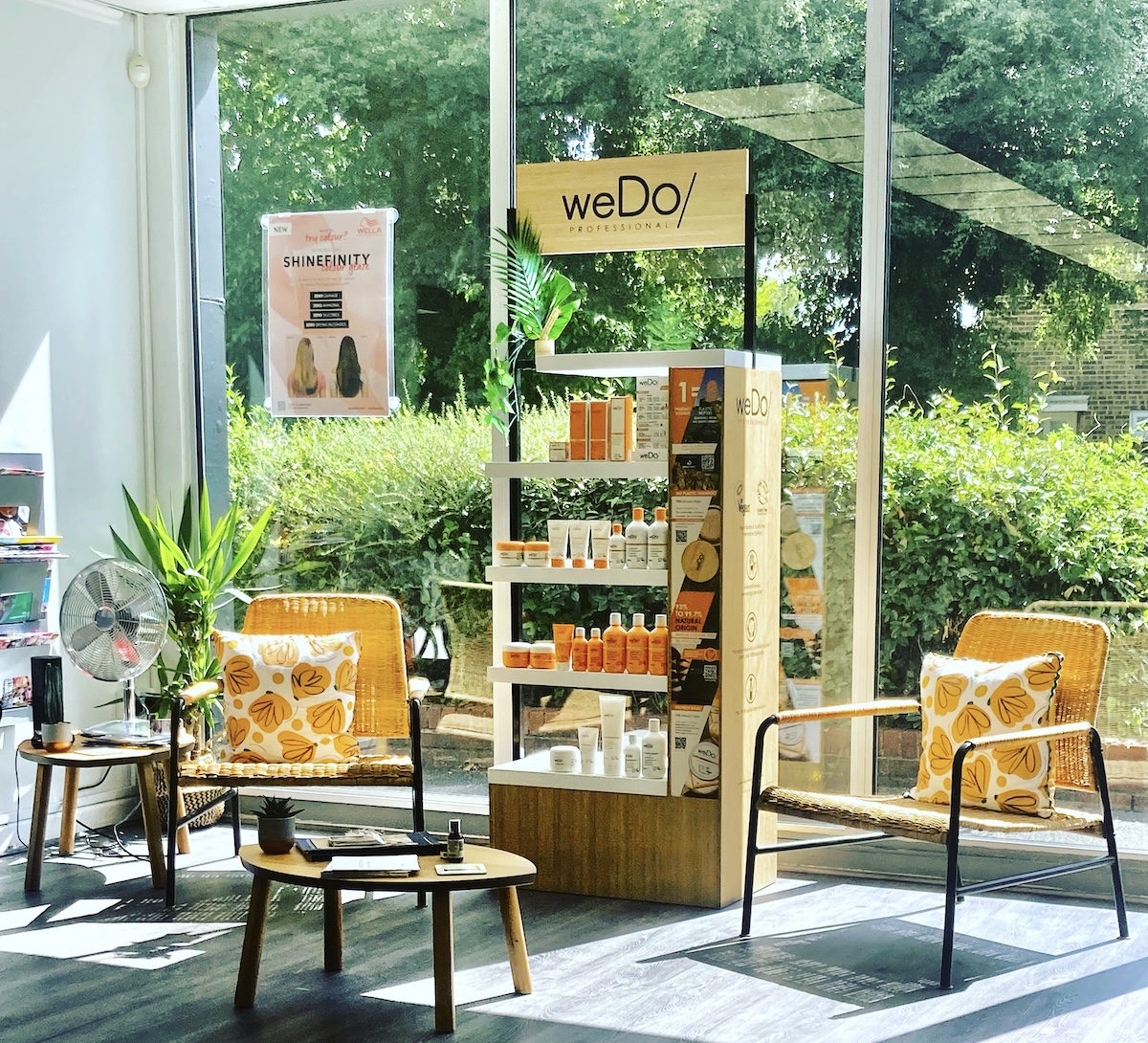 Loré Hairdressing salon in North Baddesley, Southampton